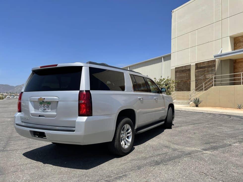 Rent Chevrolet Suburban SUVs 8 PASSENGERS (Full Sized)