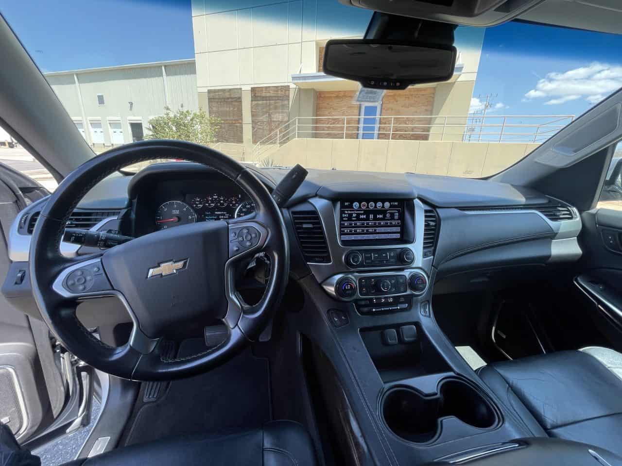 Rent Chevrolet Suburban SUVs 8 PASSENGERS (Full Sized)